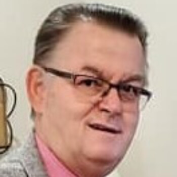 Uncle Mickey's Used Warehouse Salvage | Sparkk TV